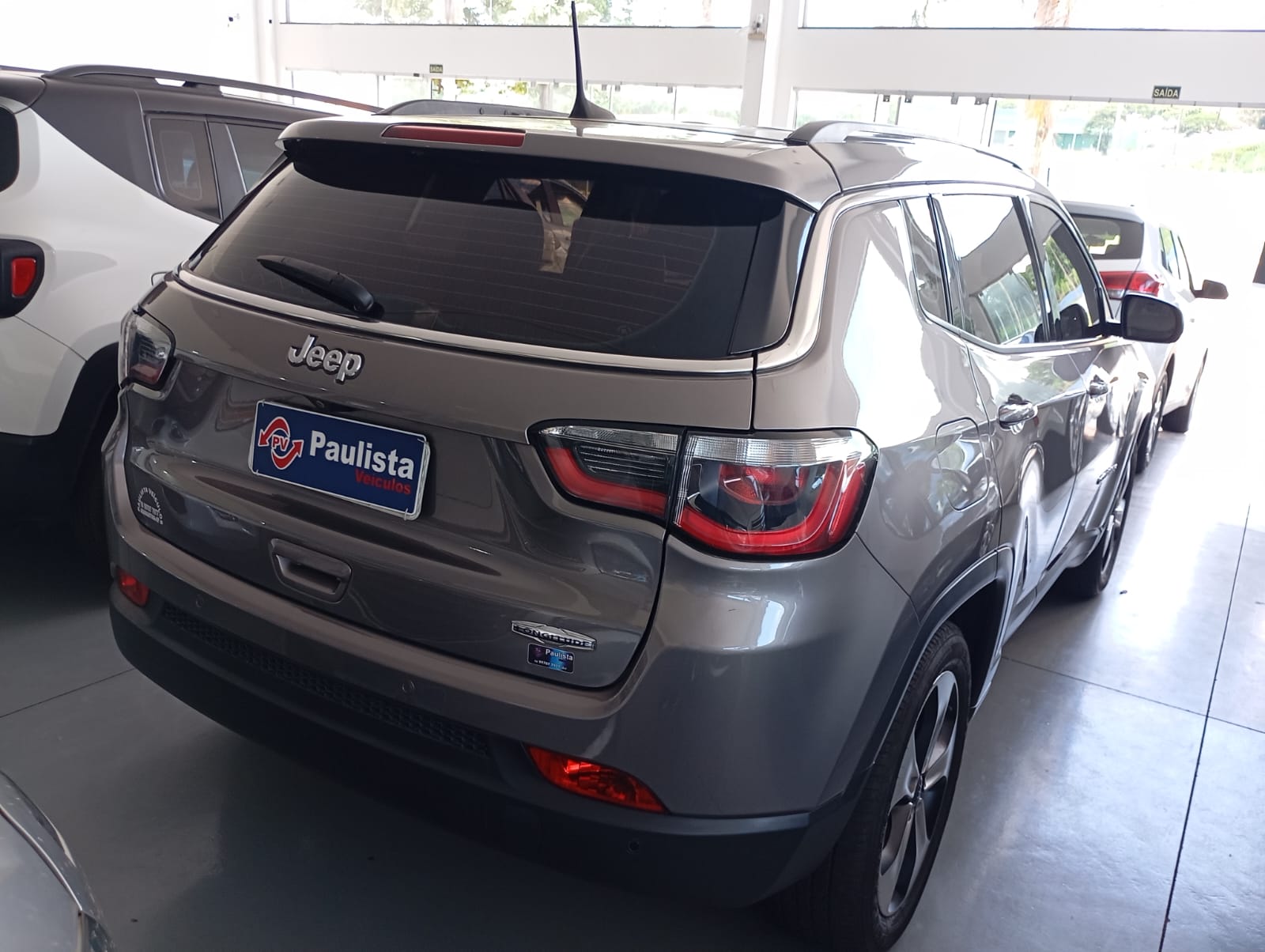 JEEP COMPASS LONGITUDE 2018 - CHUMBO - Paulista Veiculos - A mais ...